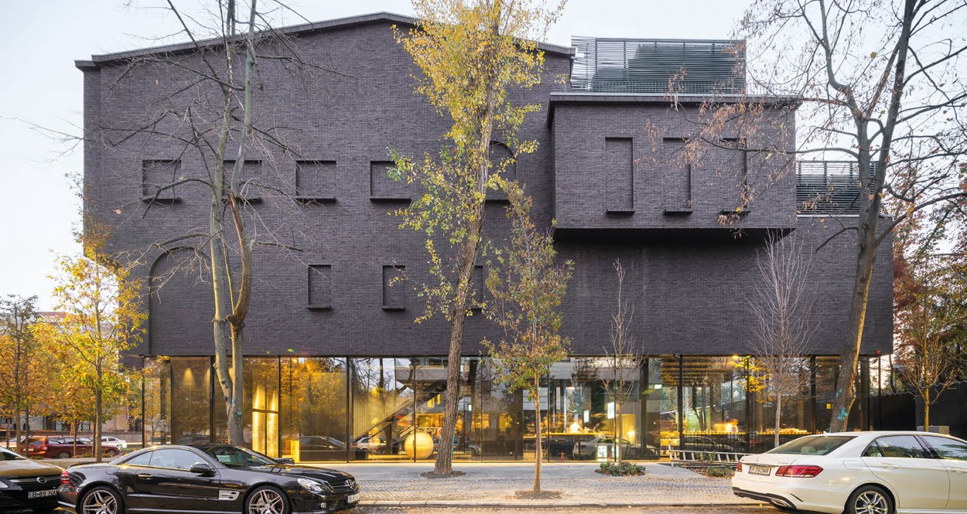 12 Muzee din Bucuresti Pe Care Merita Sa Le Vezi