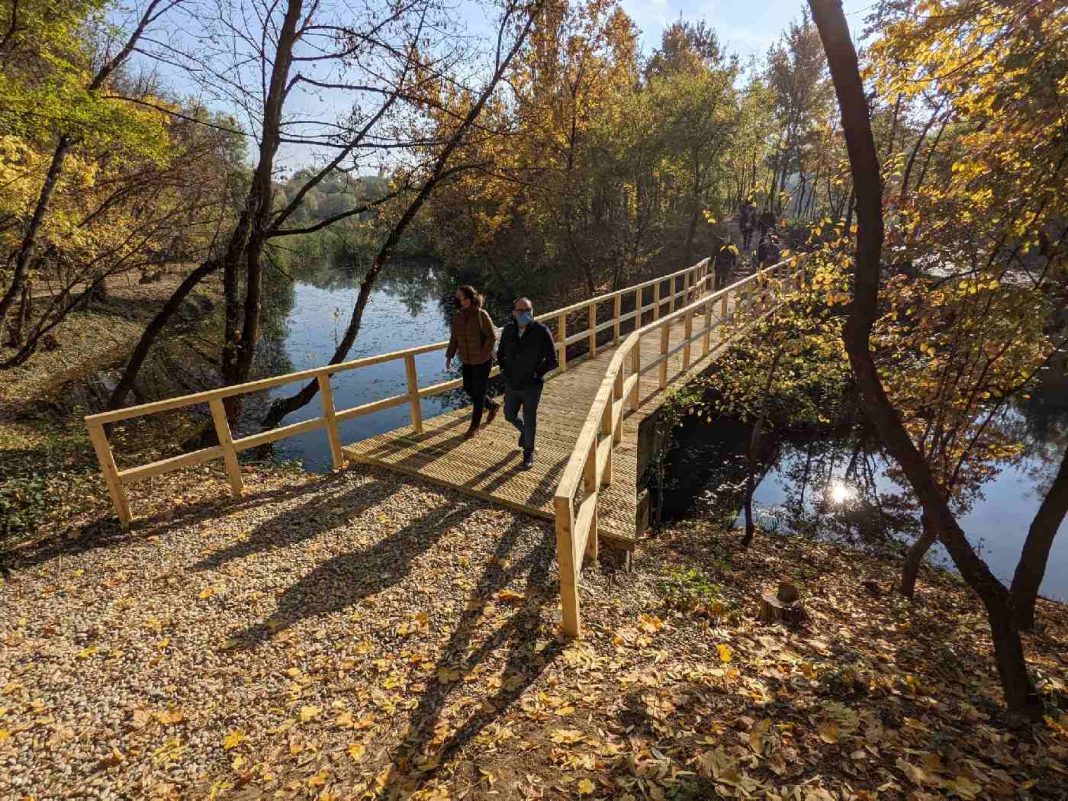 Parcuri din Bucuresti - TOP 18 parcuri interesante - Postmodern